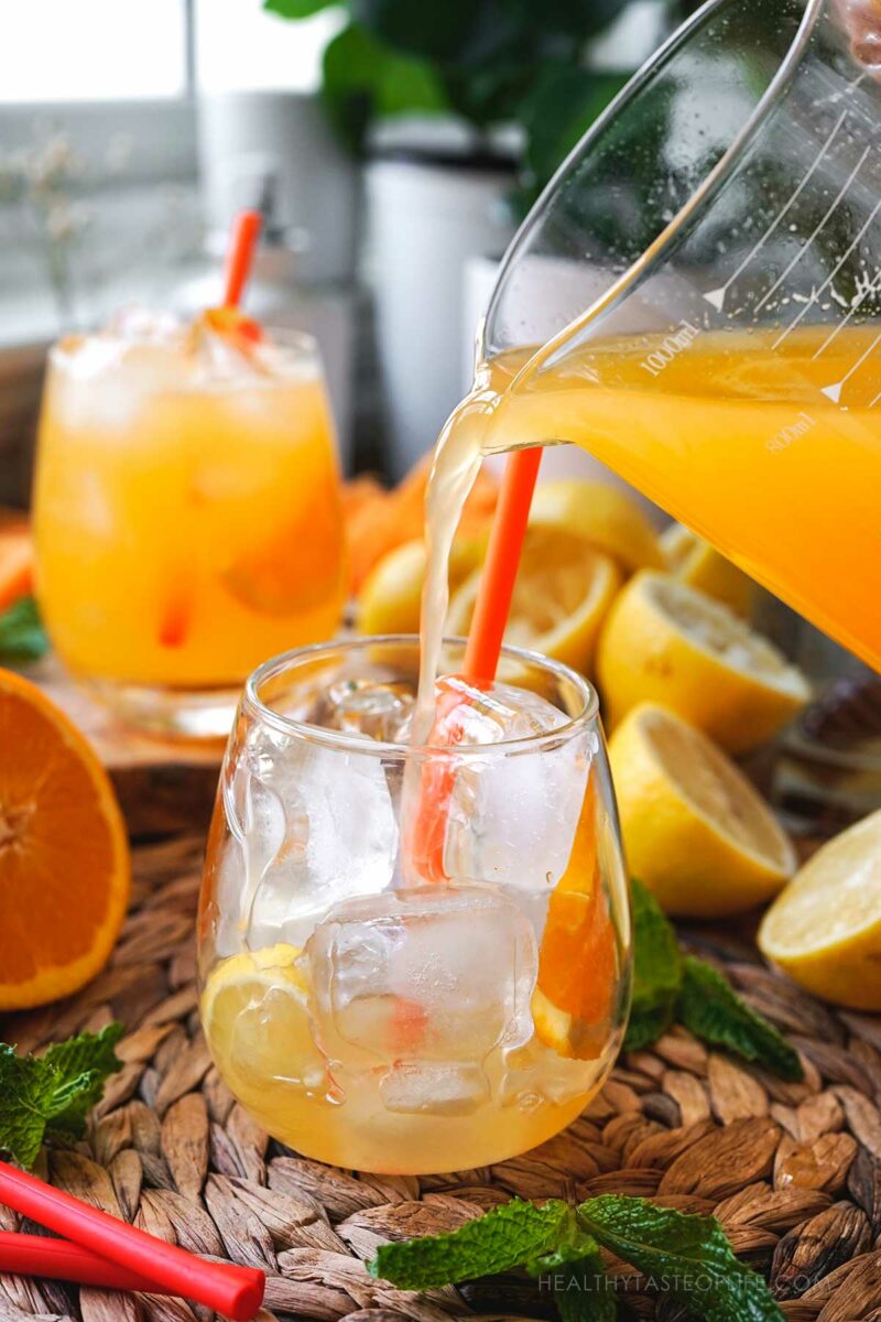 Fresh Orange Lemonade (Orangeade) 4-Ingredient Summer Drink